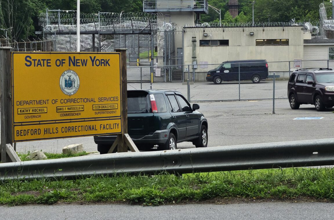 No One Escapes: Inside the Crisis of Violence and Silence in New York ...